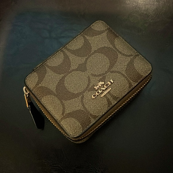 Coach | Accessories | Coach Weekly Pill Box In Signature Canvas Nwot ...